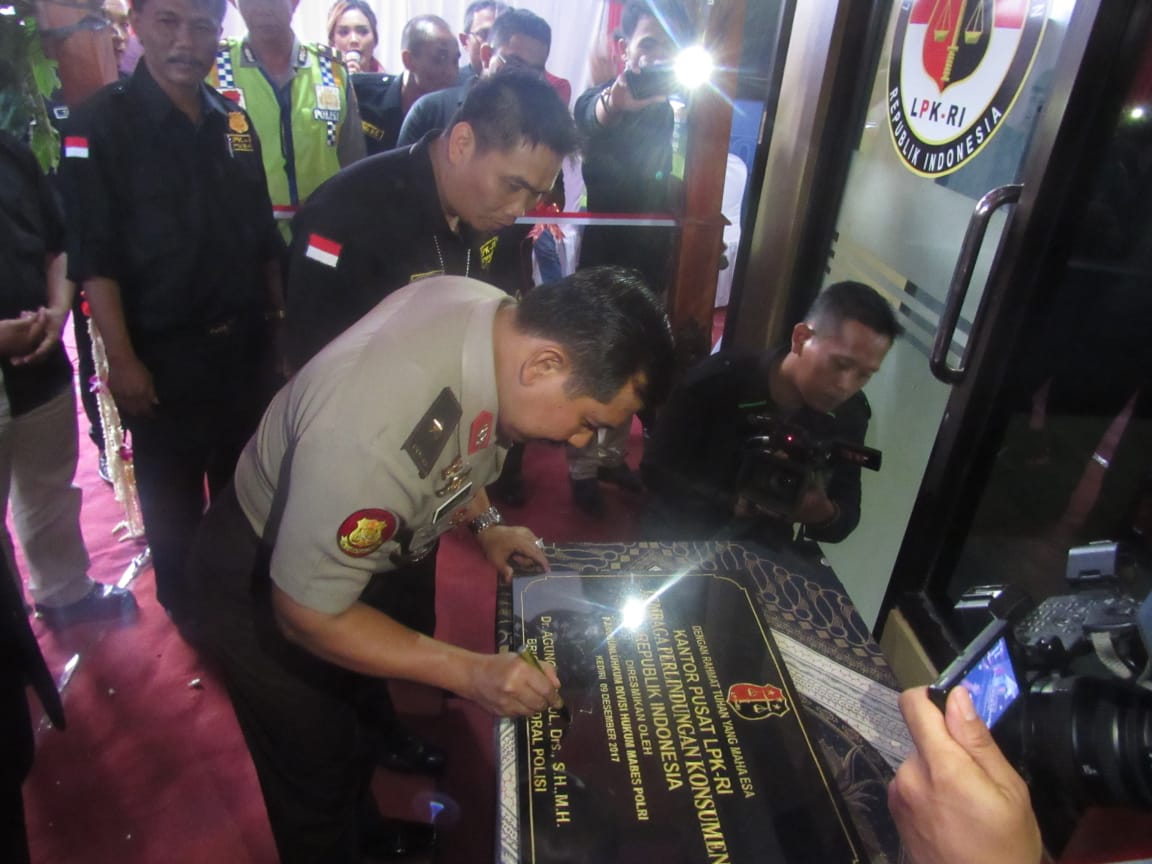 Divisi Hukum Mabes Polri Resmikan Kantor LPK-RI - lpkri.com